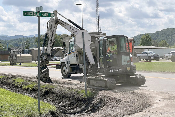 Clearing Ditches | News, Sports, Jobs - The Intermountain